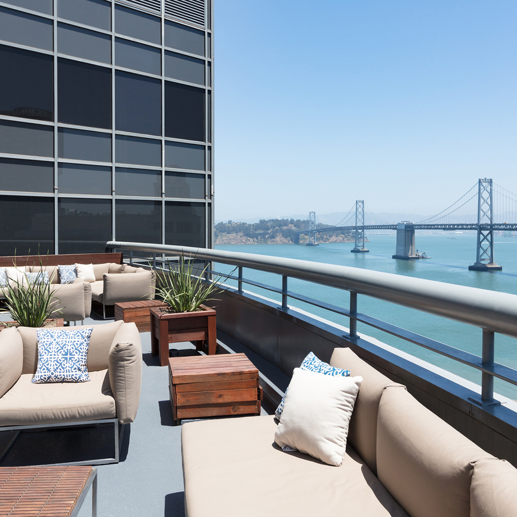 Downtown High-Rise San Francisco Apts w Bay Bridge Views