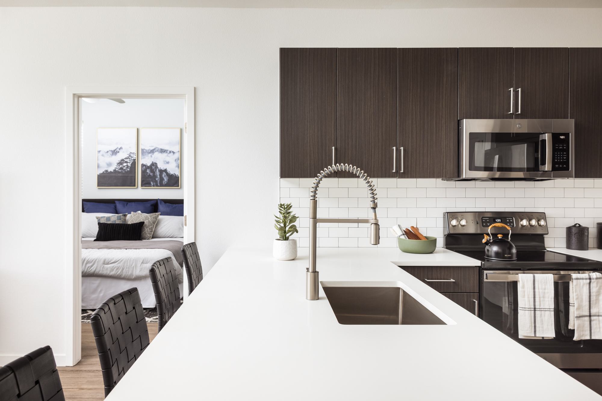 Luxury Thornton Apartments: View Fieldhouse Floor Plans