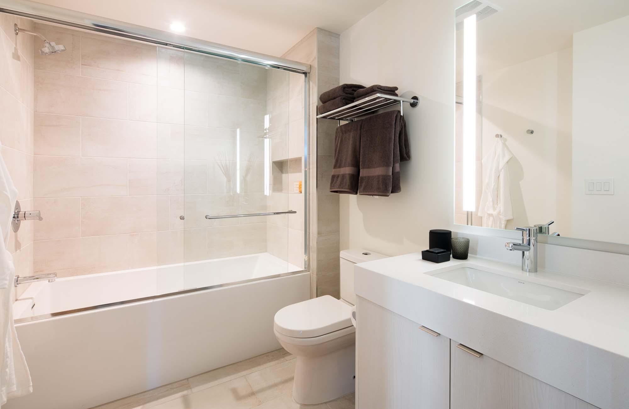 Alloy - High-Rise LA Arts District Luxury Apartments & Penthouses